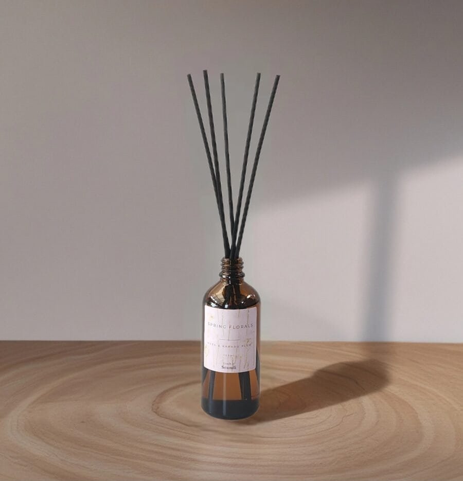 Reed Diffuser Spring Florals - Touch of Scandi